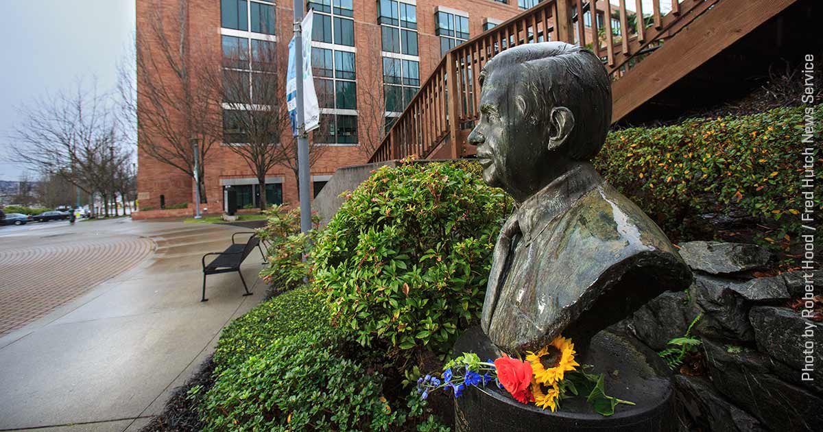 Fred Hutch leases historic Lake Union Steam Plant building | Fred ...