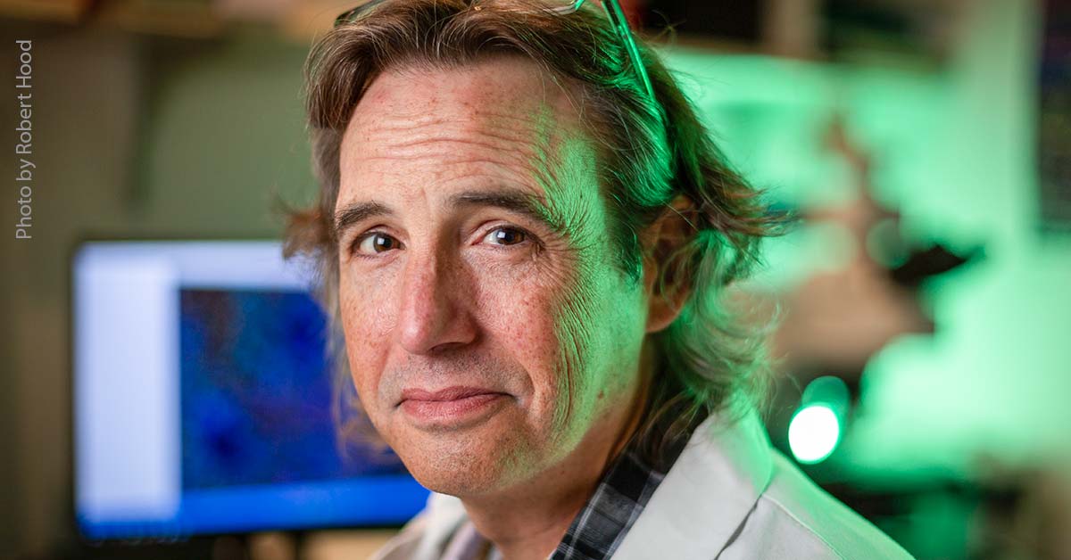 Lung cancer expert Dr. McGarry Houghton receives Satya and Rao Remala ...