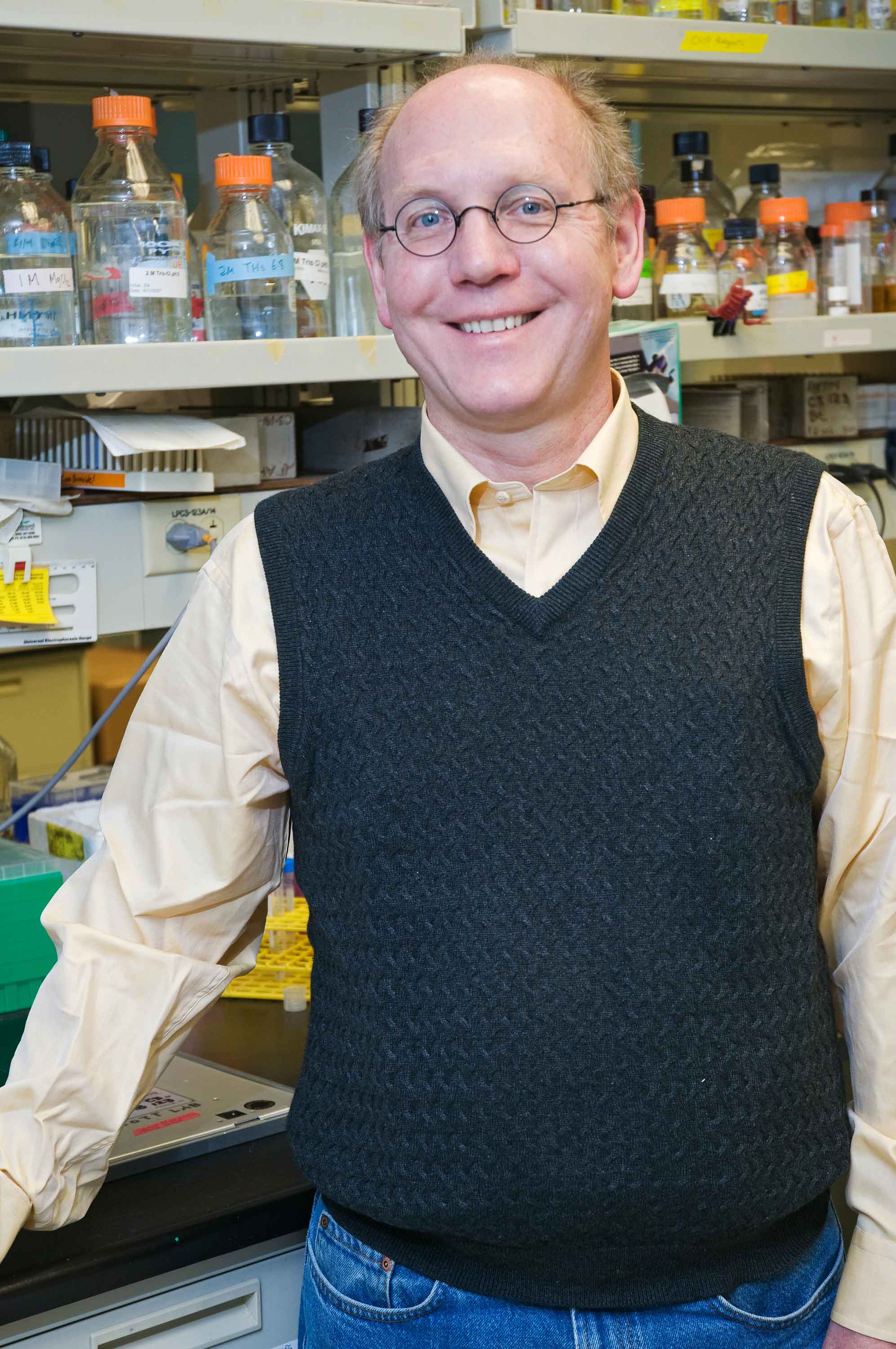 Genetic flaws behind inherited muscular dystrophy - Fred Hutchinson ...