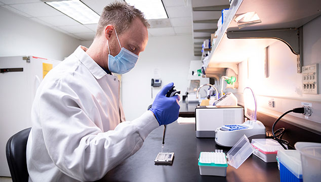 Genomics & Bioinformatics