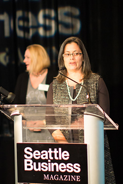 Drs. Colleen Delaney, Harlan Robins named 2016 Leaders in Health Care ...