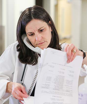 Colette Chaney named ‘2018 Nurse of the Year for Research Advancement ...