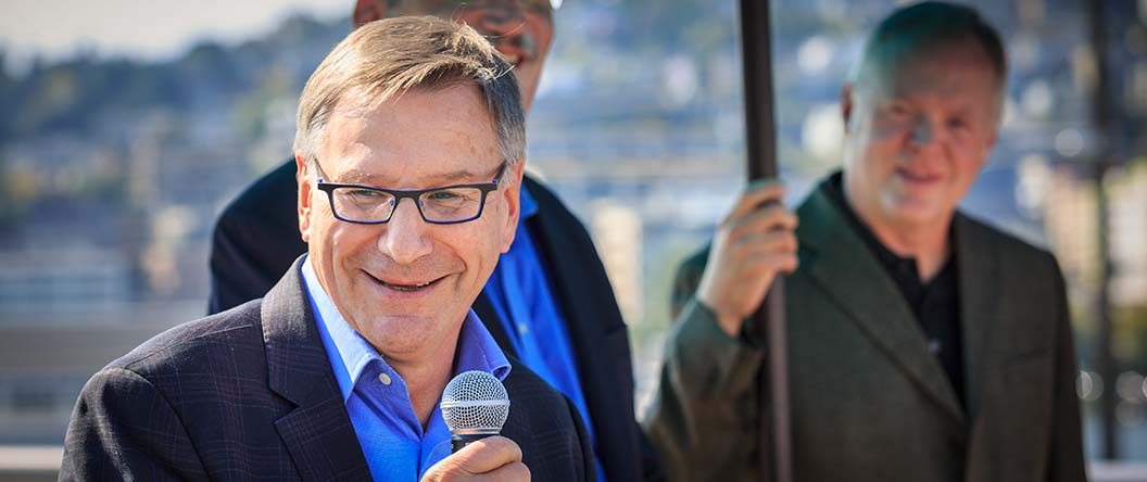 What's next for T-cell therapies: Q&A with Dr. Stanley Riddell | Fred ...