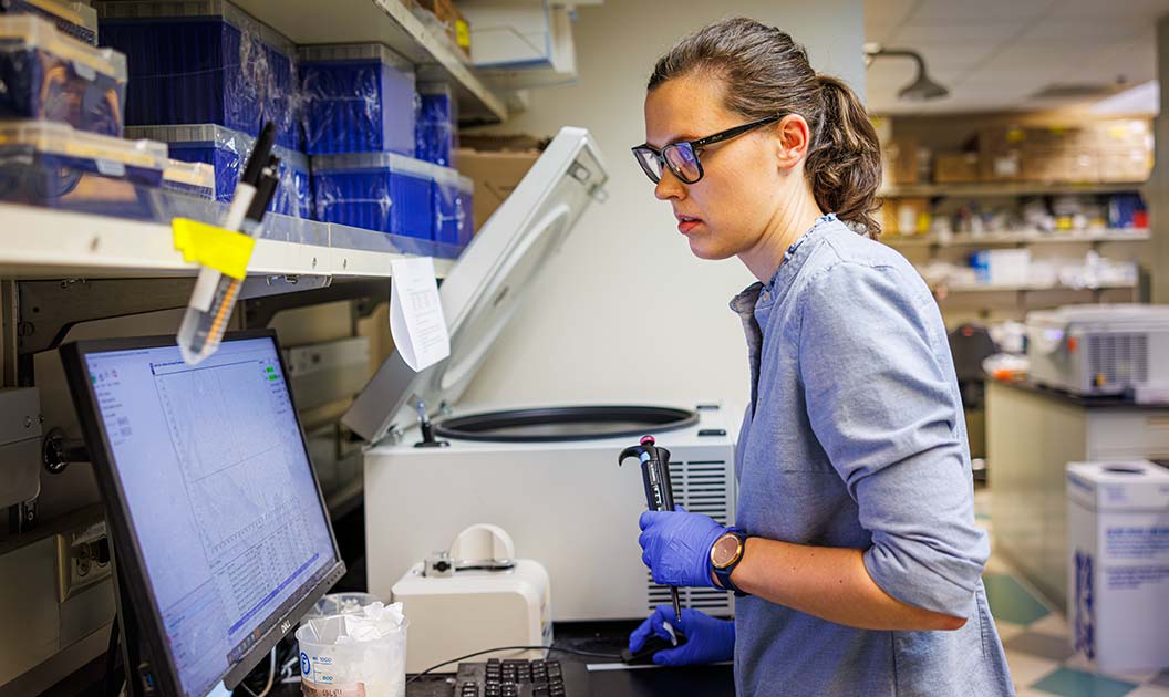 Getting a paw up in the cat-and-mouse game with the COVID-19 virus ...