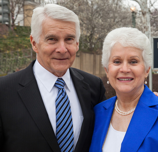 Fred Hutch receives $2M gift to endow the Bob and Pat Herbold ...