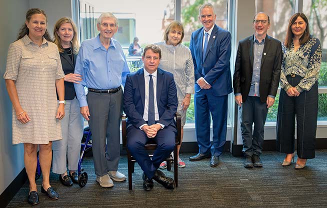 Leonard and Norma Klorfine Endowed Chair for Clinical Research awarded ...