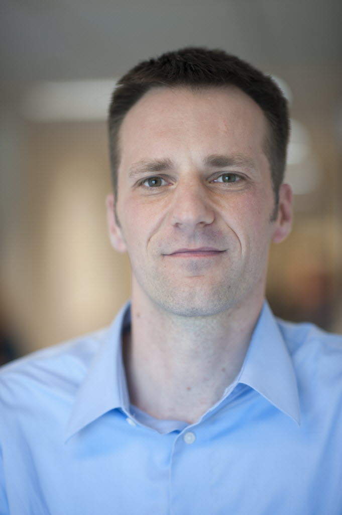 Nanoparticles reprogram immune cells to fight cancer | Fred Hutchinson ...